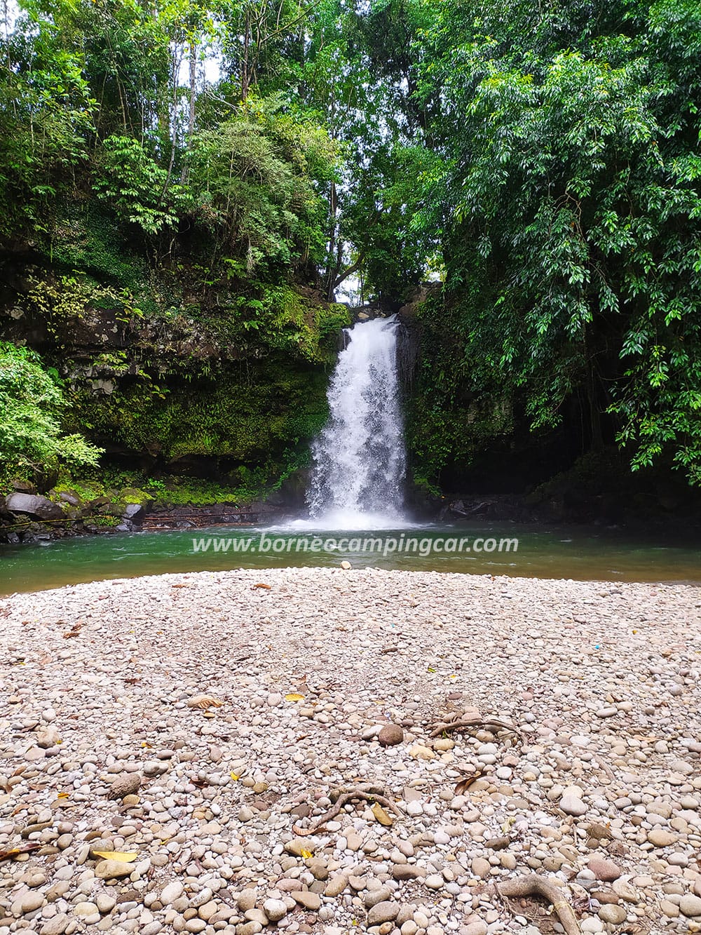 Air Terjun Kalimantan Barat